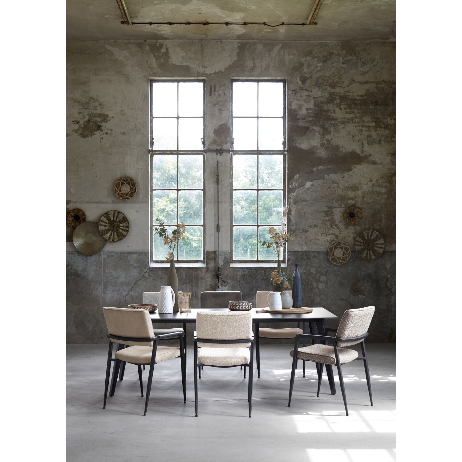 Eetkamerstoel Jisca bouclé grijs